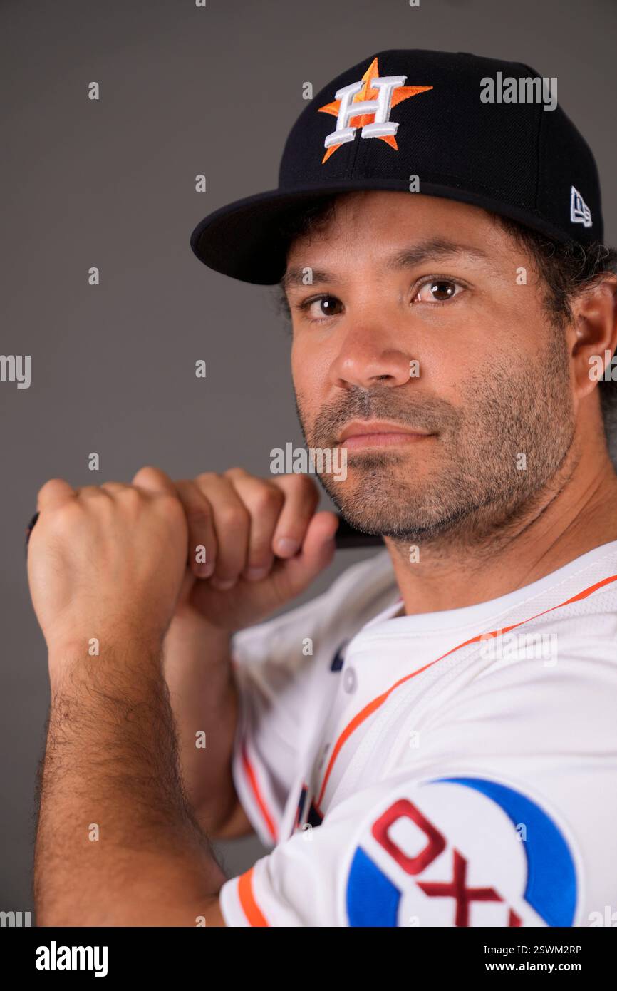 Houston Astros second base Jose Altuve poses during photo day at the ...