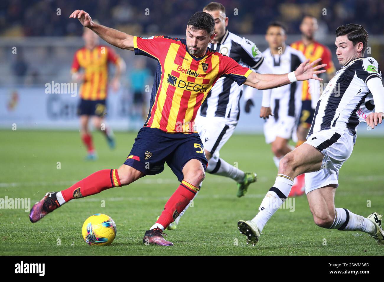 Lecce, Italy. 21st Feb, 2025. Santiago Pierotti of US Lecce in action ...