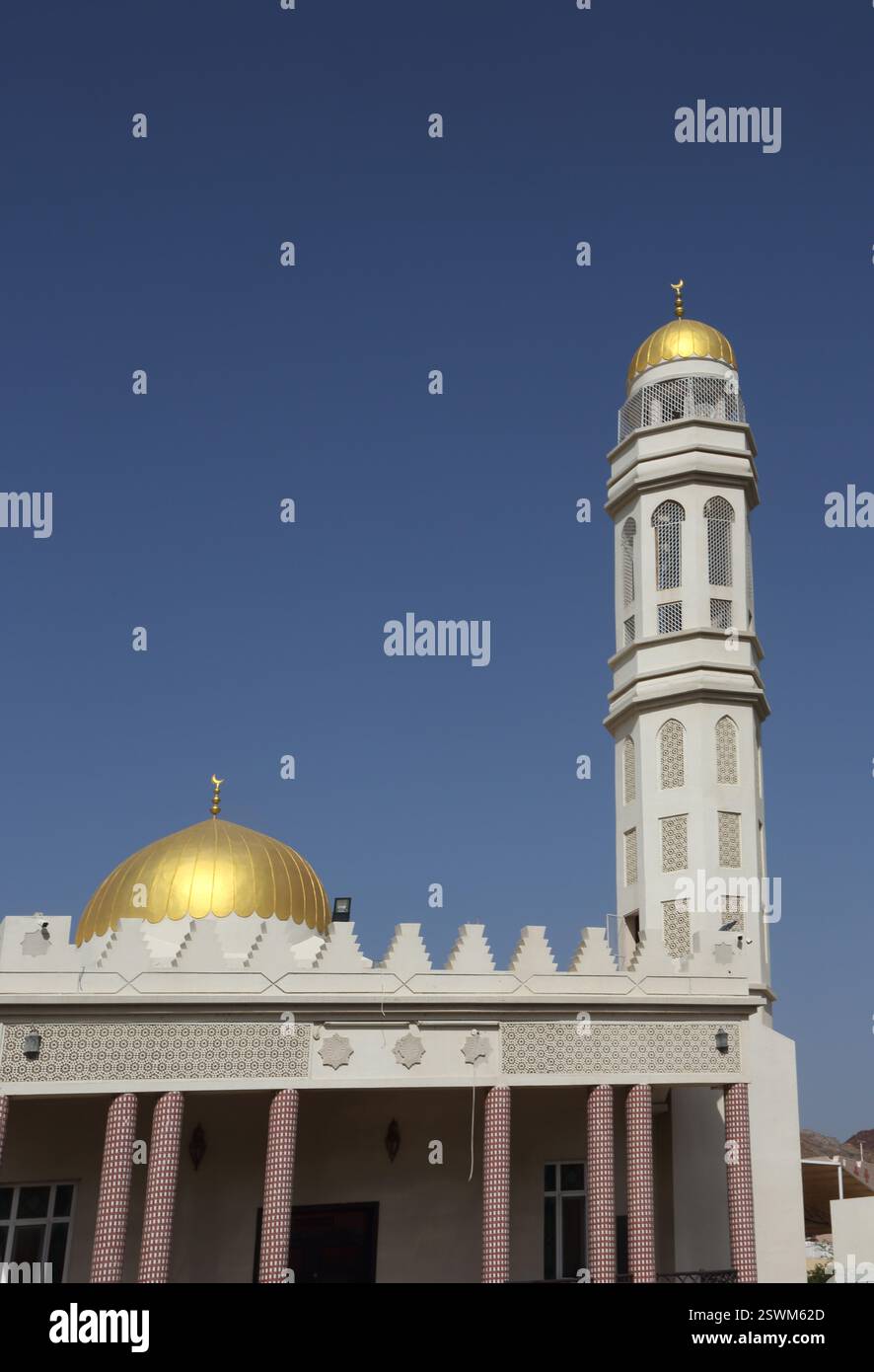 Newly Completed Mosque with Gold Dome and Minaret Fanja Al-Hadith Fanja ...