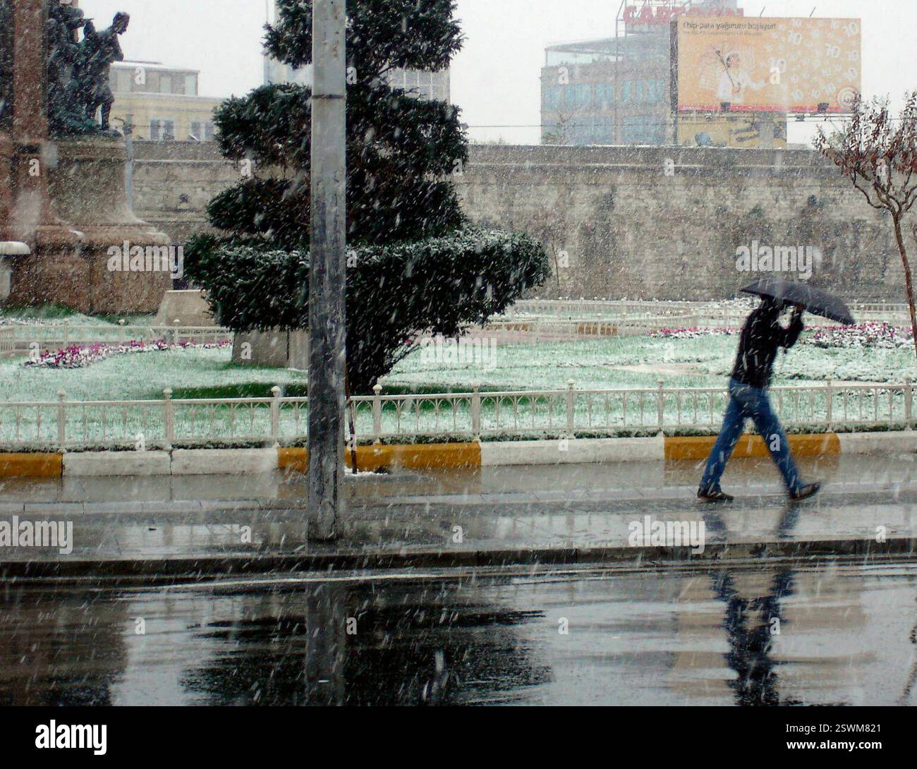 snow and onset of winter, sudden snowfall and snow cover snow and onset ...