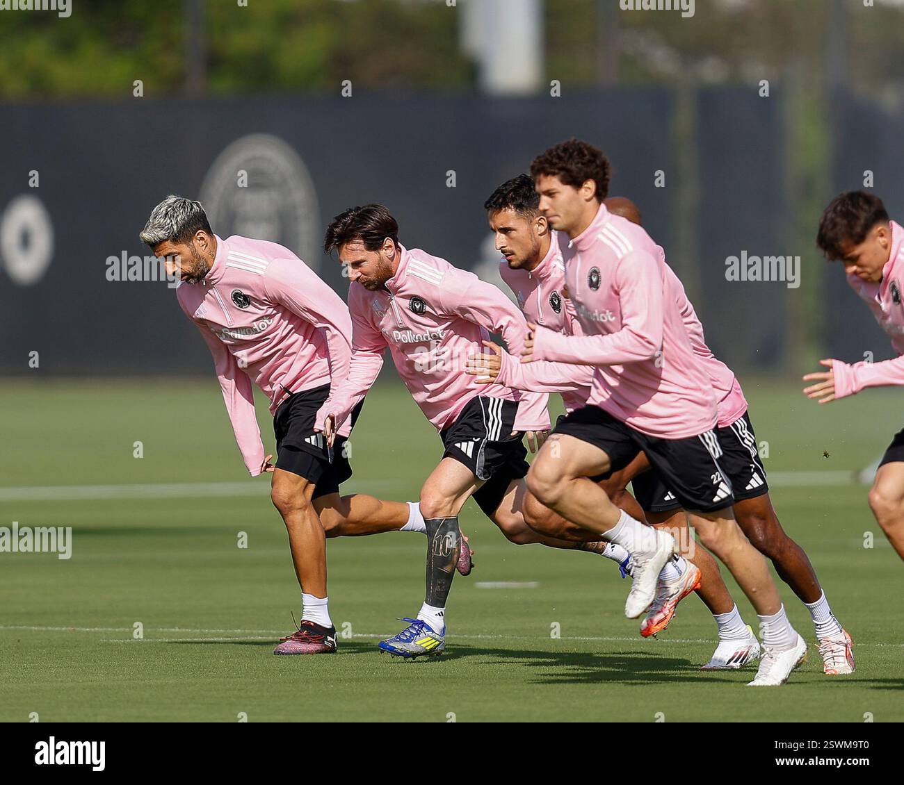 FORT LAUDERDALE, FL - FEBRUARY 21: Inter Miami CF forward Lionel Messi ...