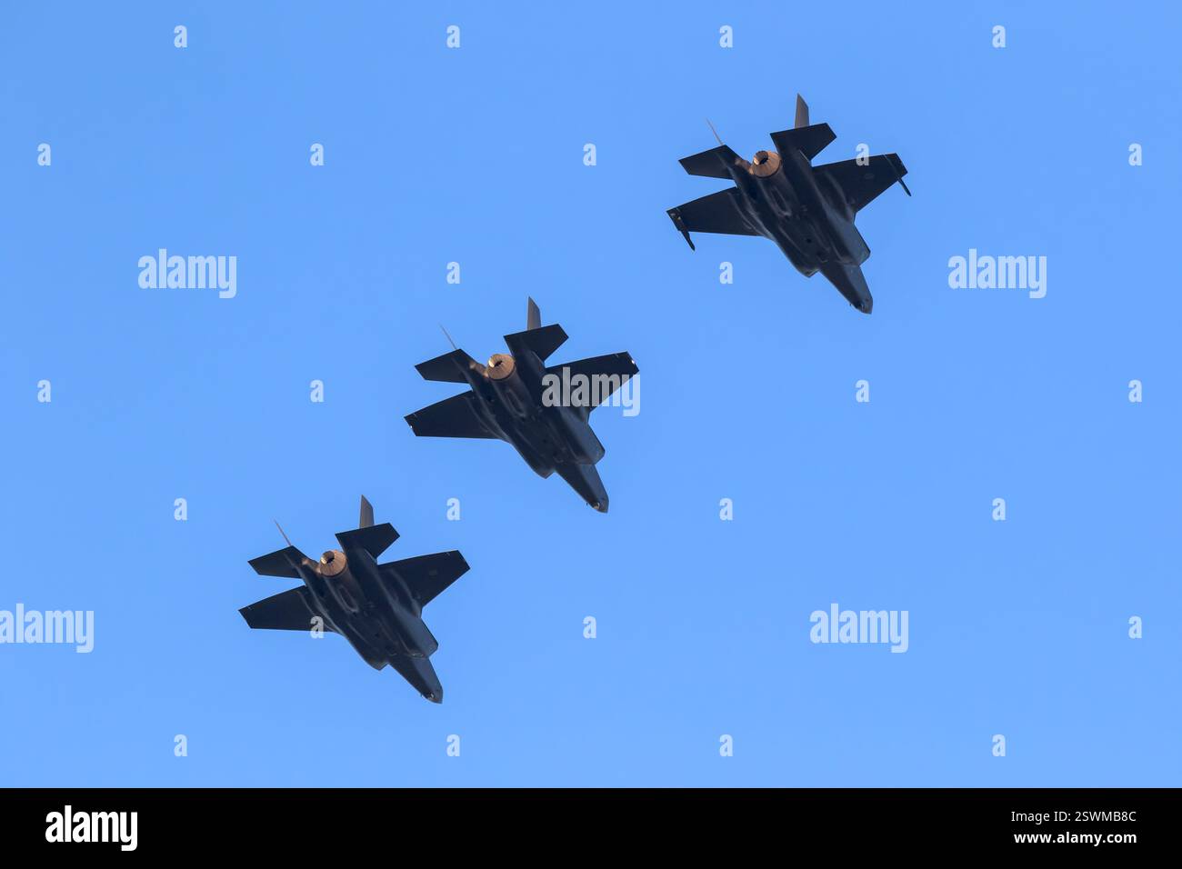 Lockheed Martin F-35 Lightning II fighter jets from the Royal Norwegian ...