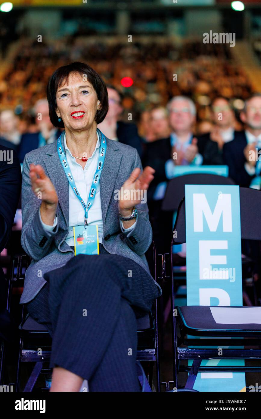 Oberhausen, Germany. 21st Feb, 2025. Charlotte Merz, wife of CDU ...