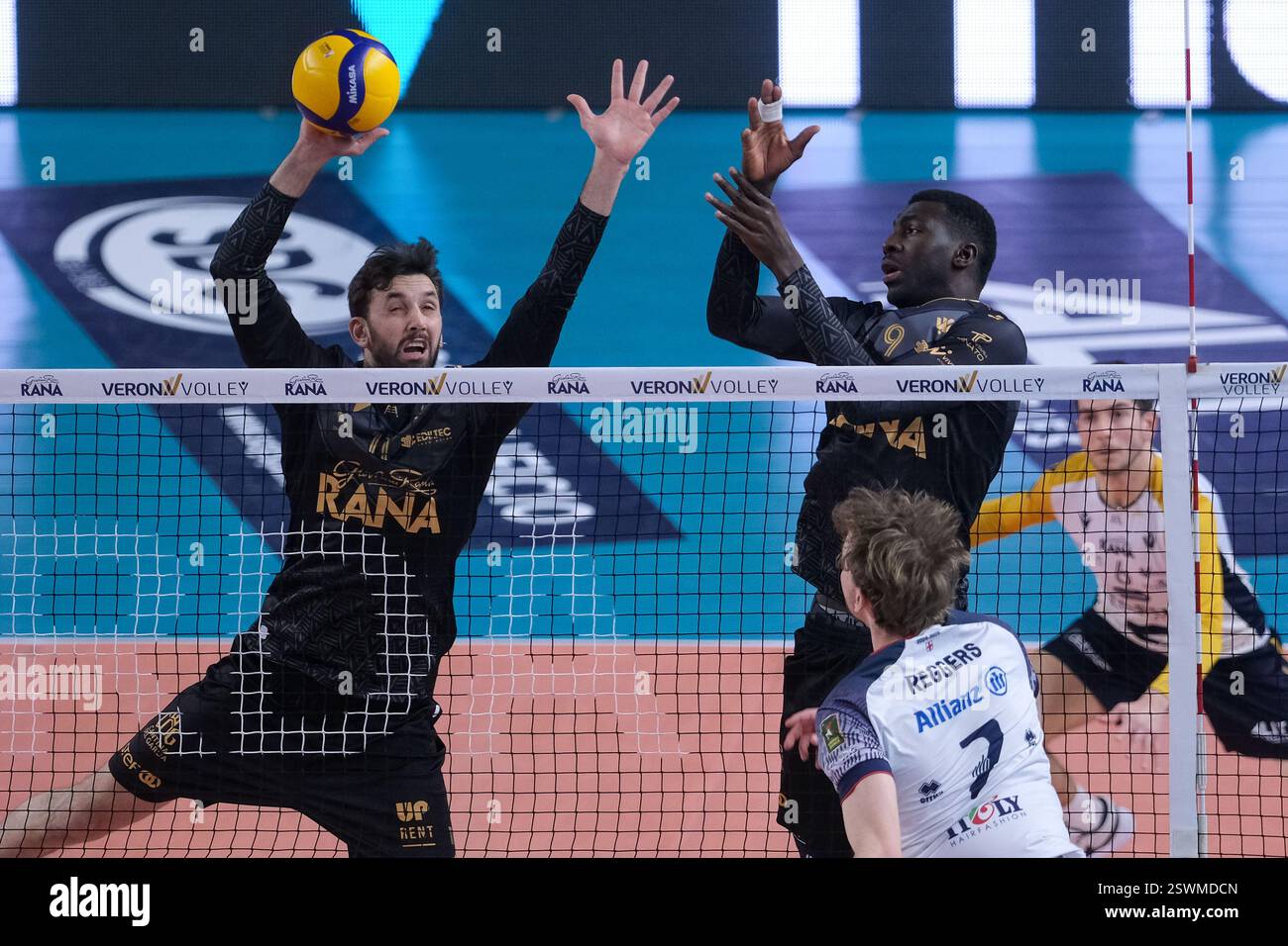 Block of Marco Vitelli of Rana Verona during the match between Rana ...
