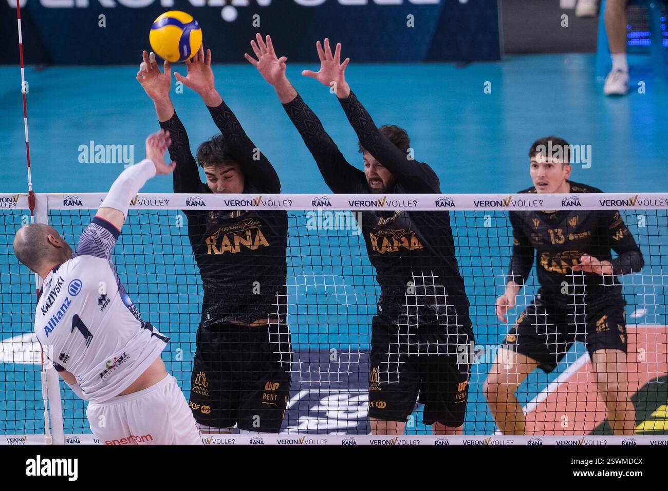 Block of Francesco Sani of Rana Verona and Marco Vitelli of Rana Verona ...