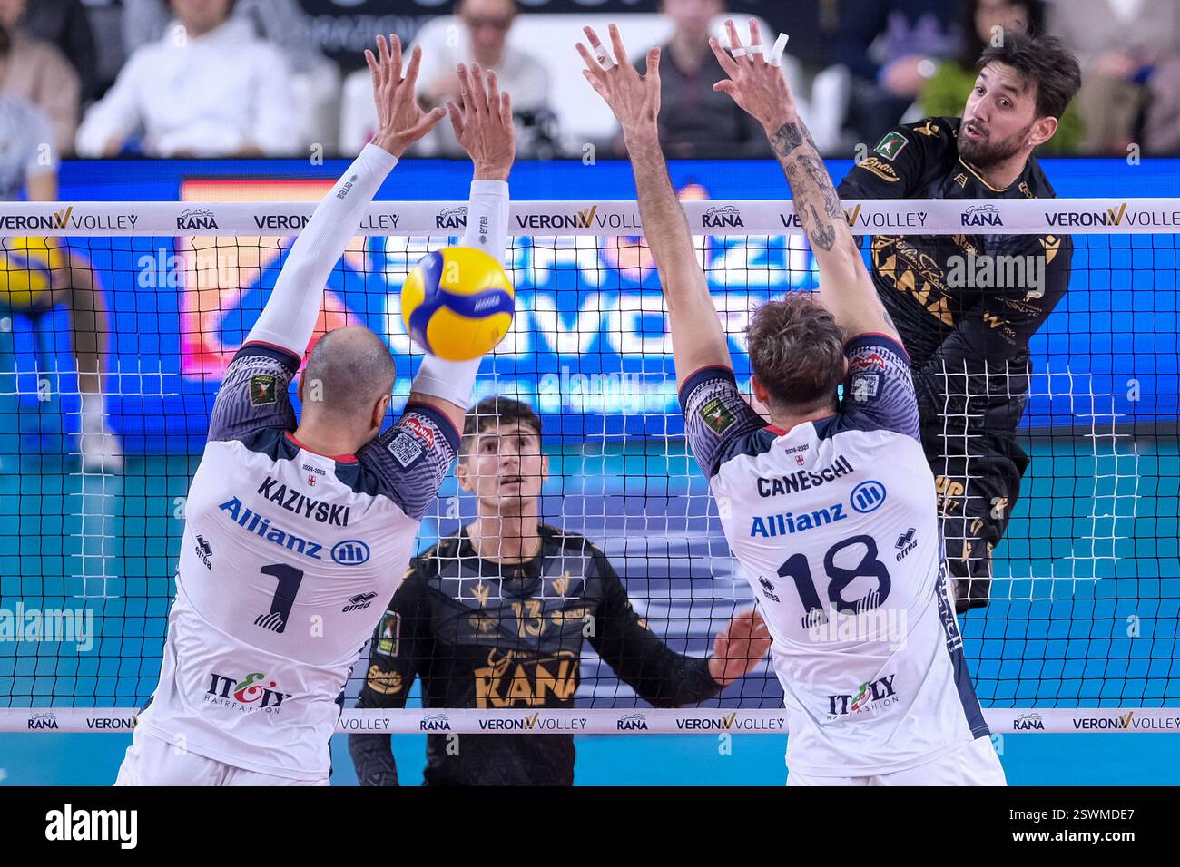 Attack of Marco Vitelli of Rana Verona during the match between Rana ...