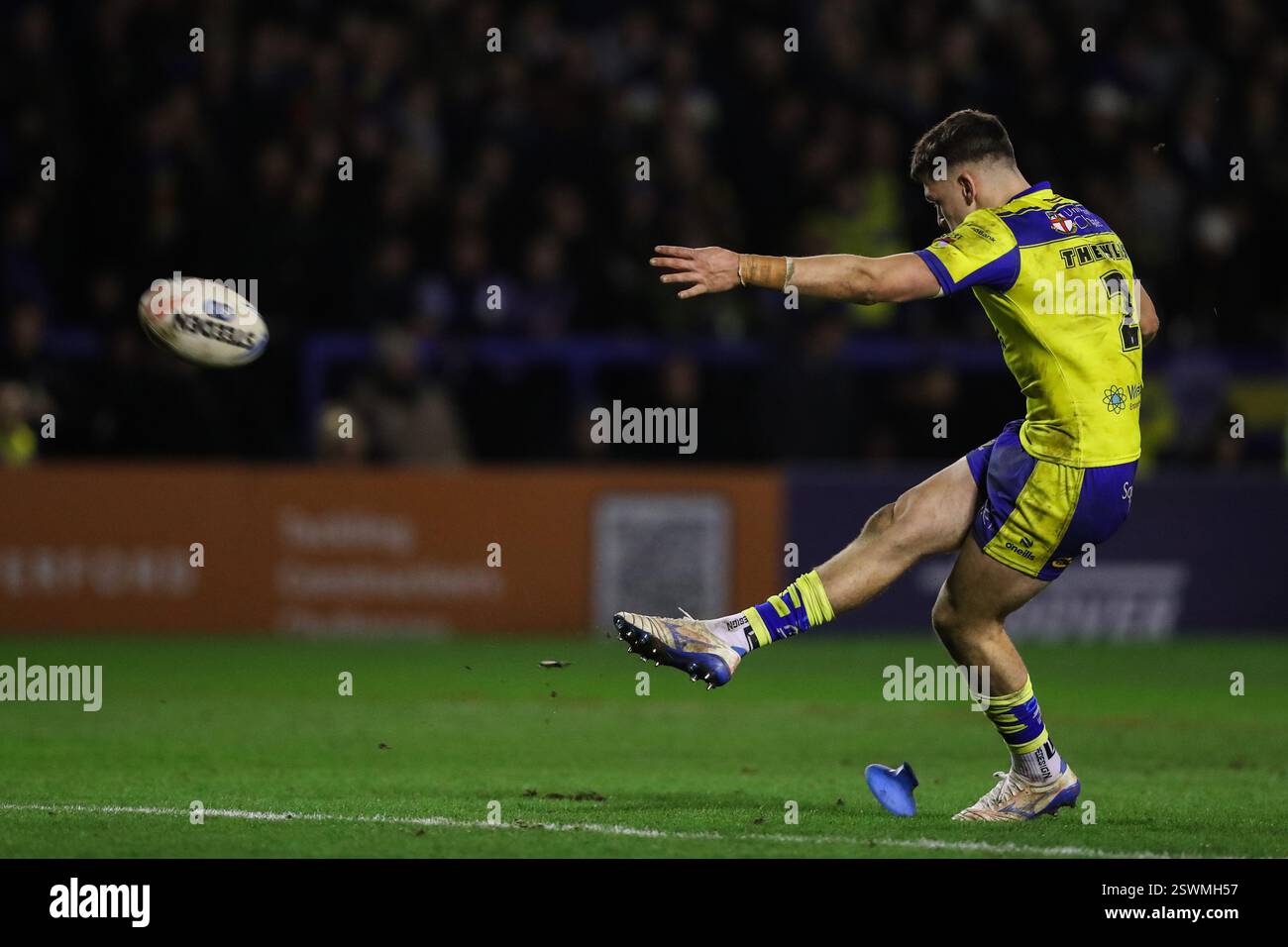 Warrington, UK. 21st Feb, 2025. Josh Thewlis of Warrington Wolves takes ...