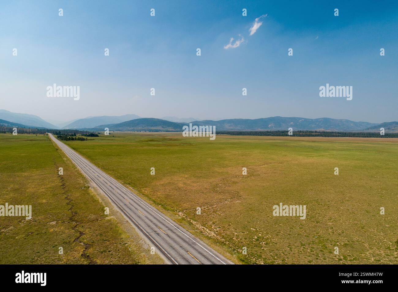 Empty field stretches hi-res stock photography and images - Alamy