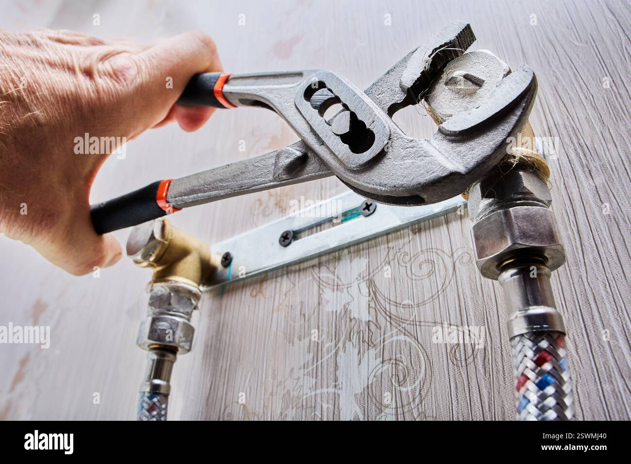 Adjustable pipe plug hi-res stock photography and images - Alamy