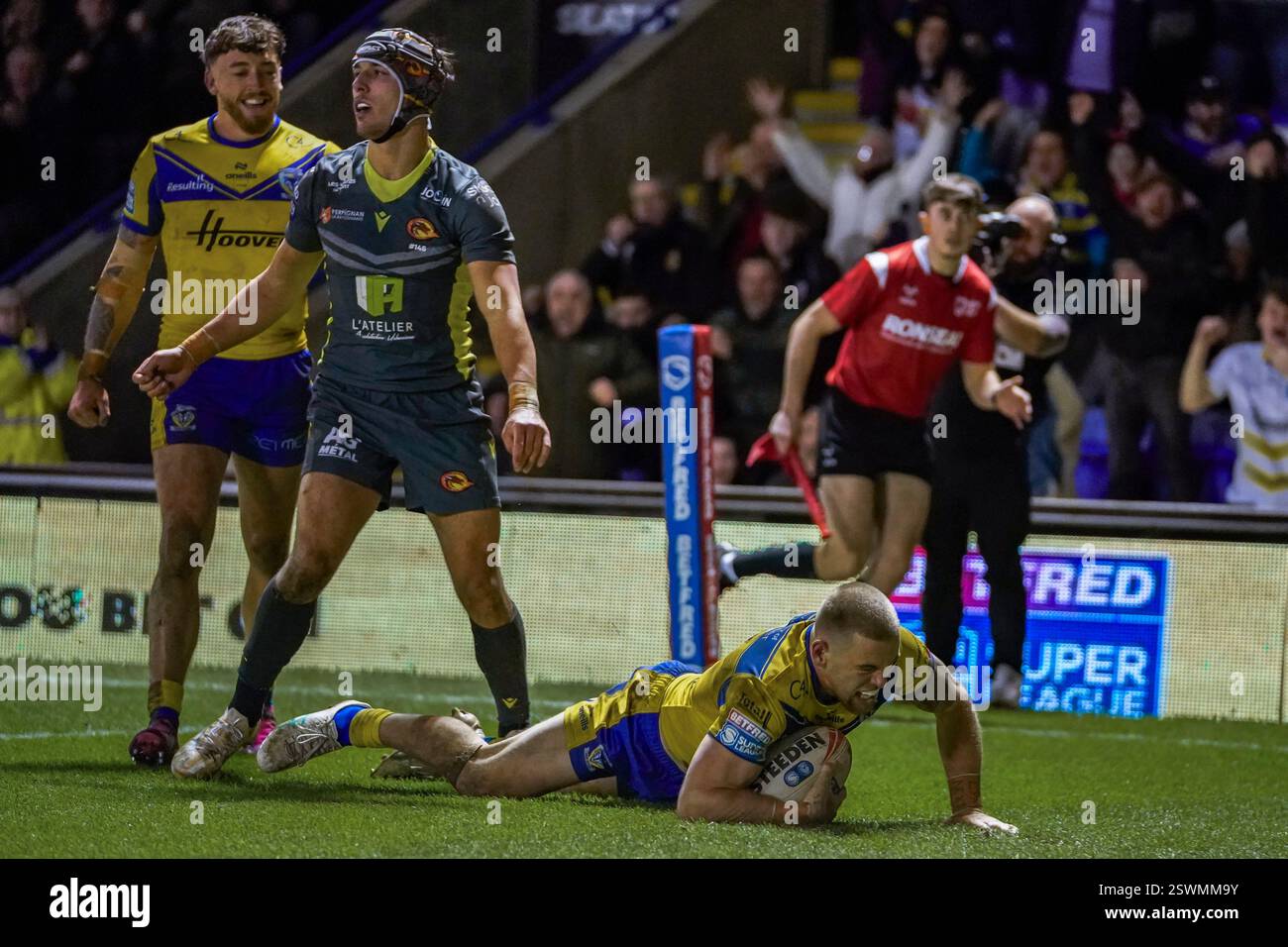Warrington, Cheshire, UK. 21st February, 2025. Betfred Super League ...