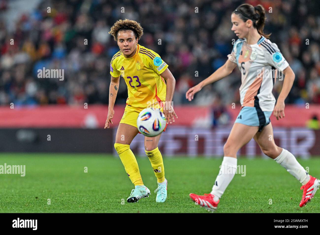 Valencia, Spain. 21st Feb, 2025. Kassandra Missipo (23) of Belgium ...