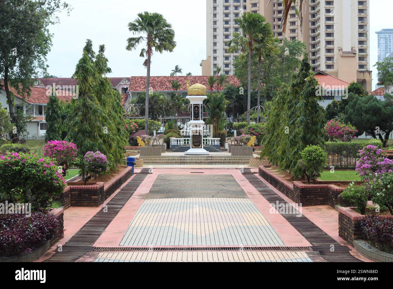 The lush gardens surrounding the Malacca Sultanate Palace Museum ...