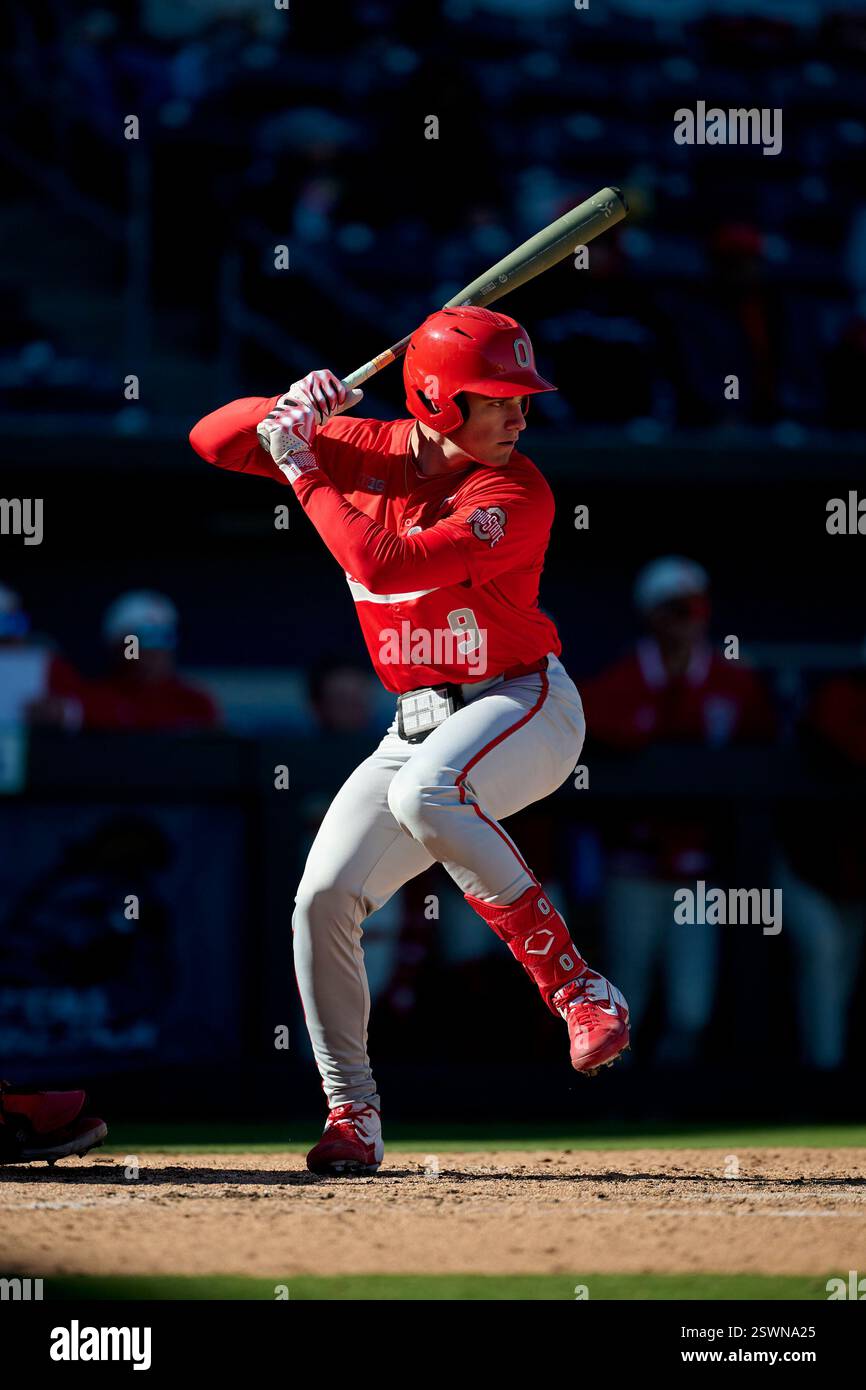 Ohio State Buckeyes Matthew Graveline (9) at bat during an NCAA ...