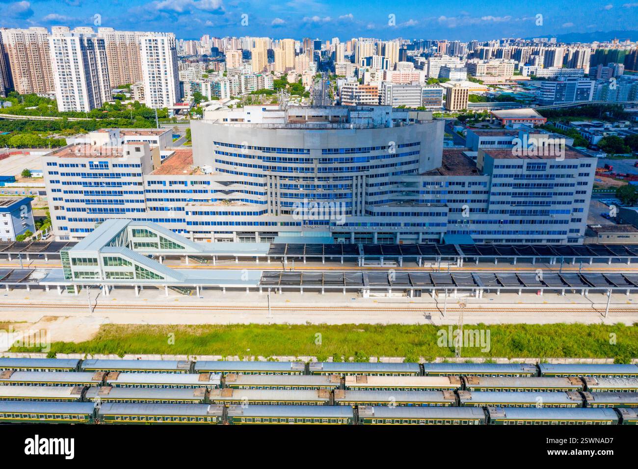 Shantou station hi-res stock photography and images - Alamy