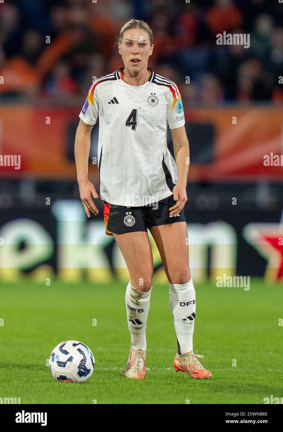 Rebecca Knaak (Germany, #4) 21.02.2025, Netherlands - Germany, UEFA ...