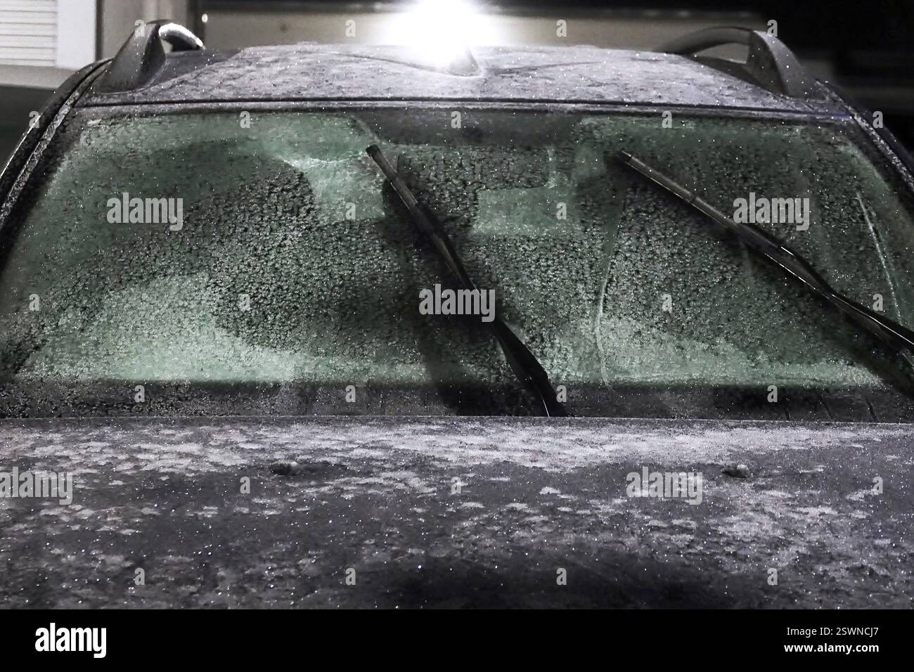 Frosted windscreen hi-res stock photography and images - Alamy