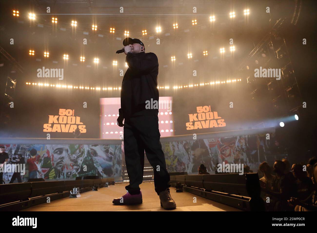 Savas Yurderi alias Kool Savas bei einem Konzert in der Max-Schmeling ...