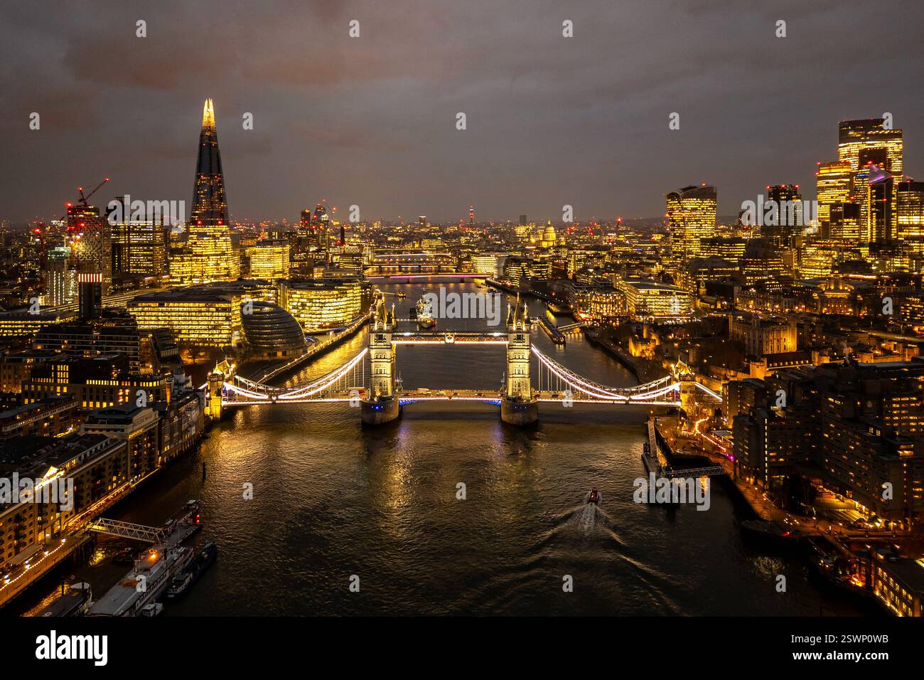 Capitol films hi-res stock photography and images - Alamy