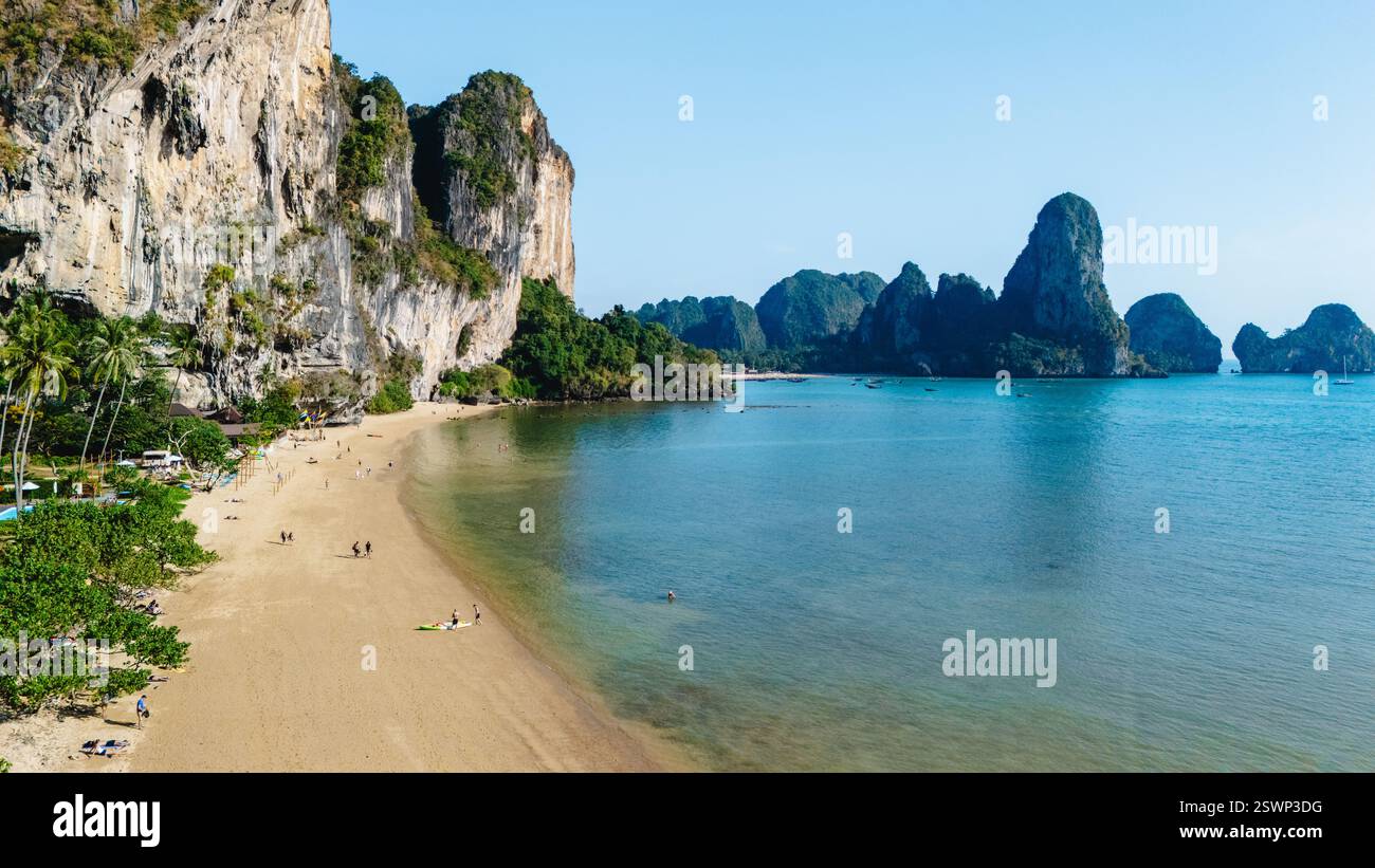 Explore breathtaking coastline tonsai beach hi-res stock photography ...