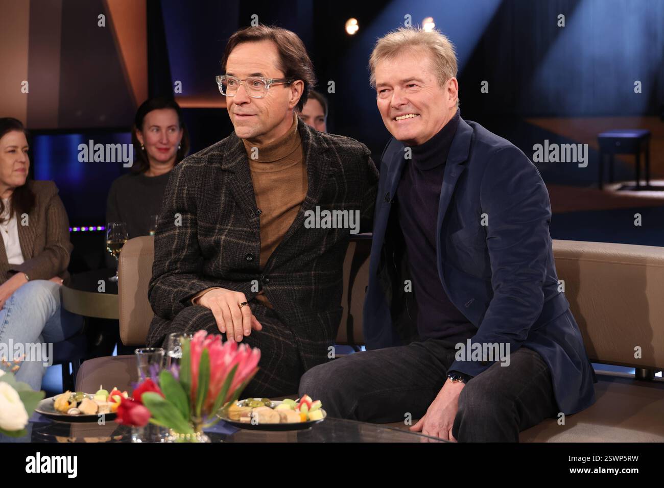 Jan Josef Liefers, Schauspieler und Podcaster, und Prof. Dr. Ingo Fietze, Schlafmediziner, zu ...