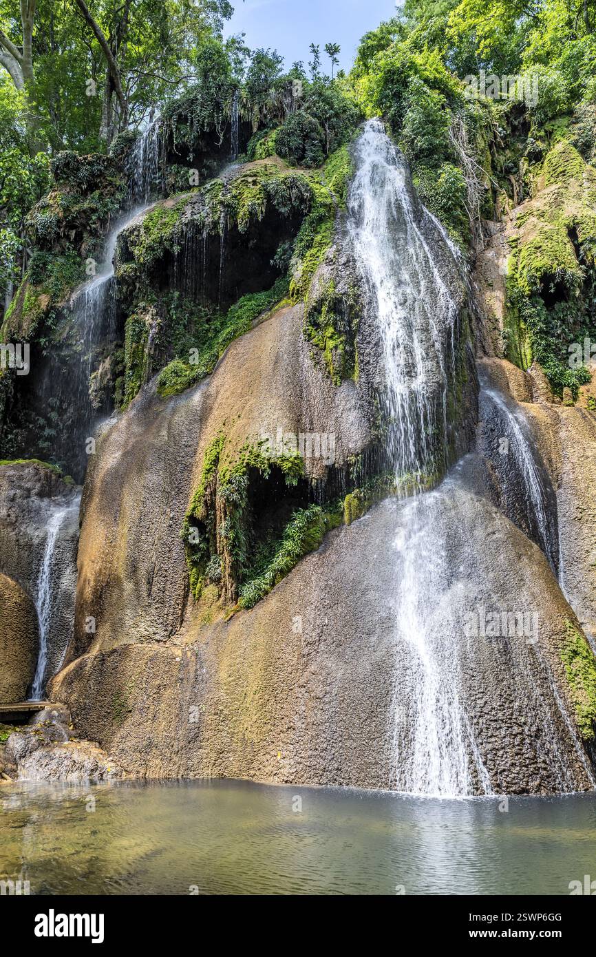 Landscape, Boca da Onca waterfalls, Saloba river canyon, Mato Grosso do ...