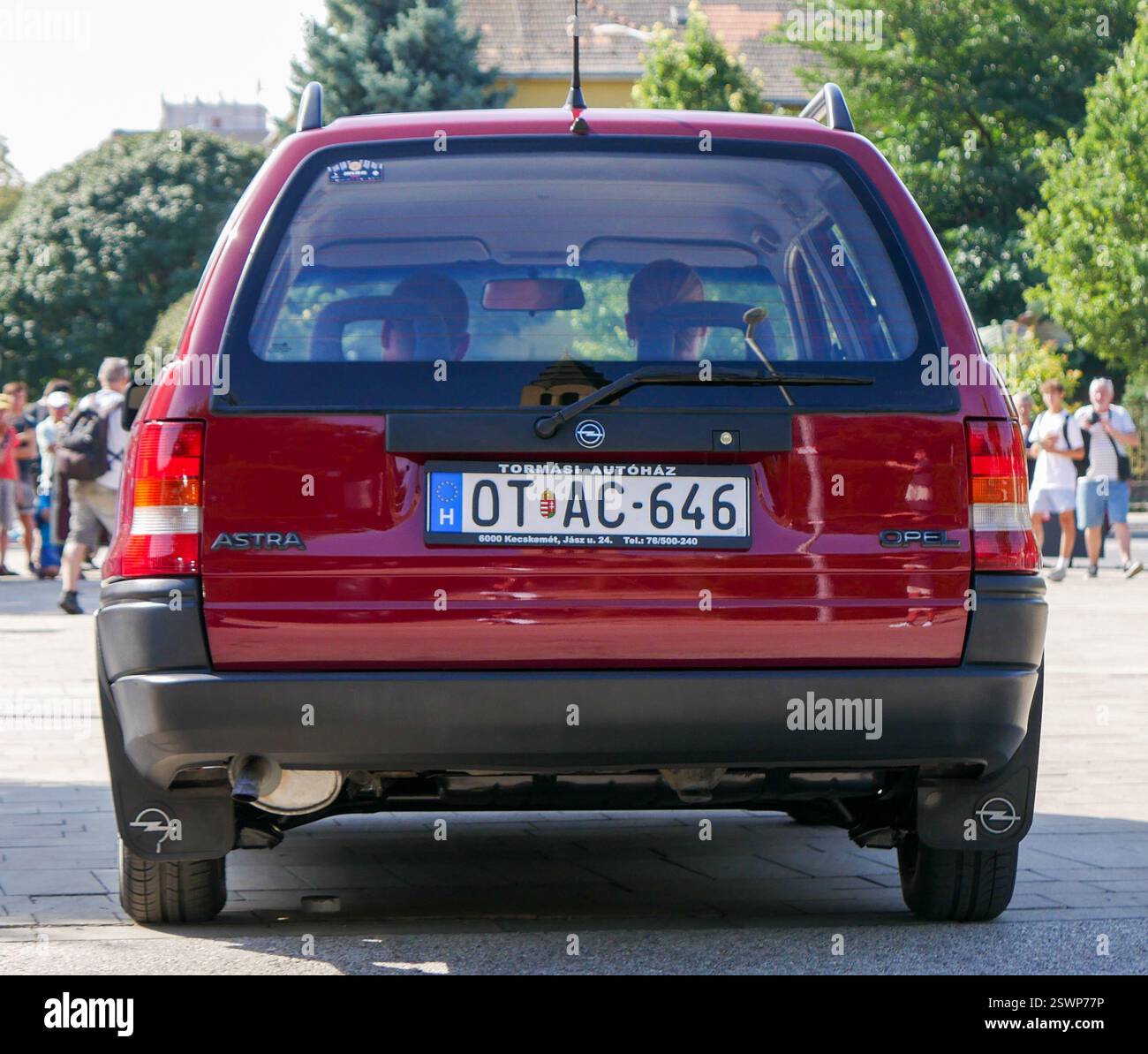 Opel Astra F Caravan Stock Photo - Alamy