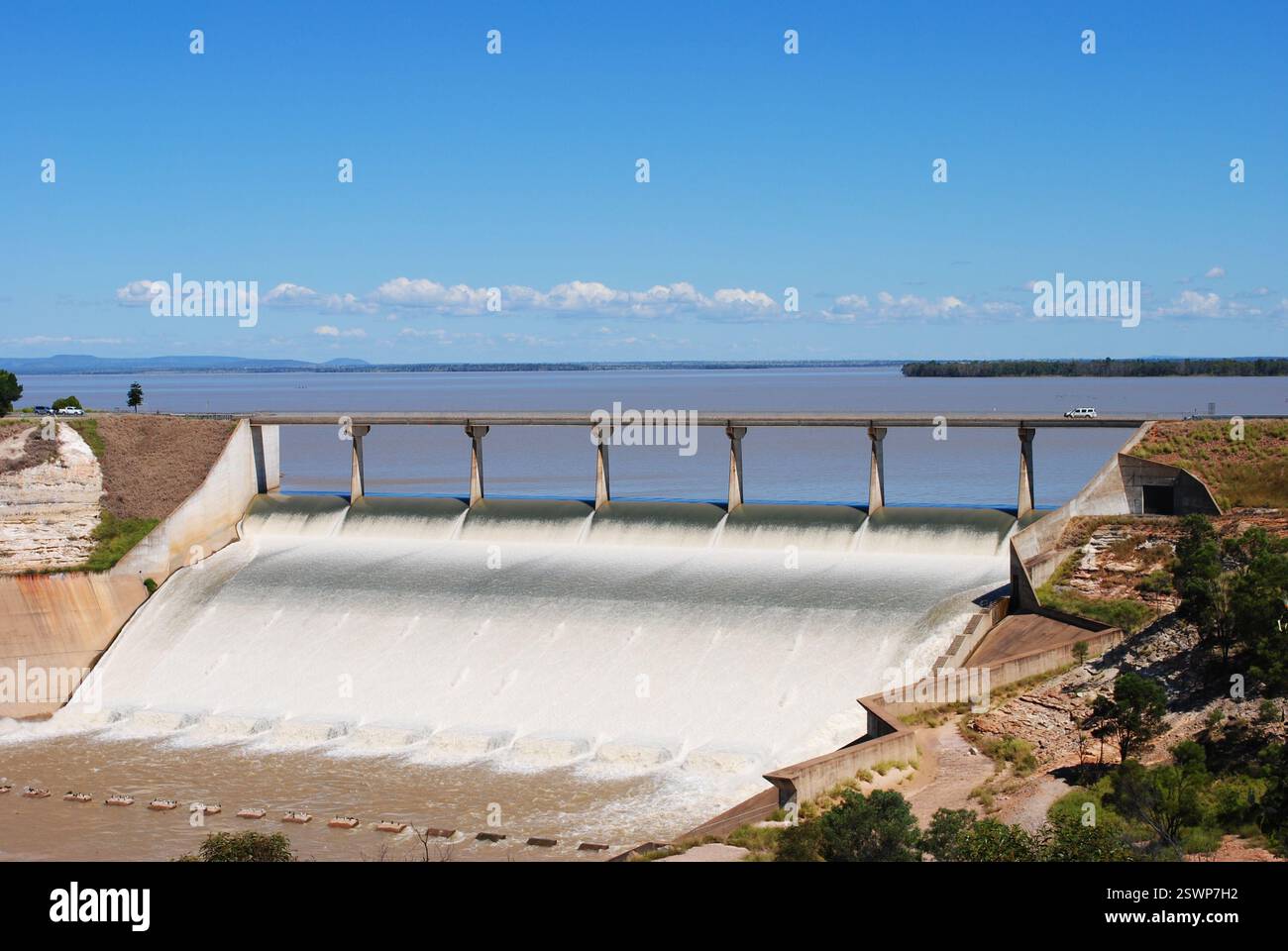 Electricity production dam waterfall water hi-res stock photography and ...