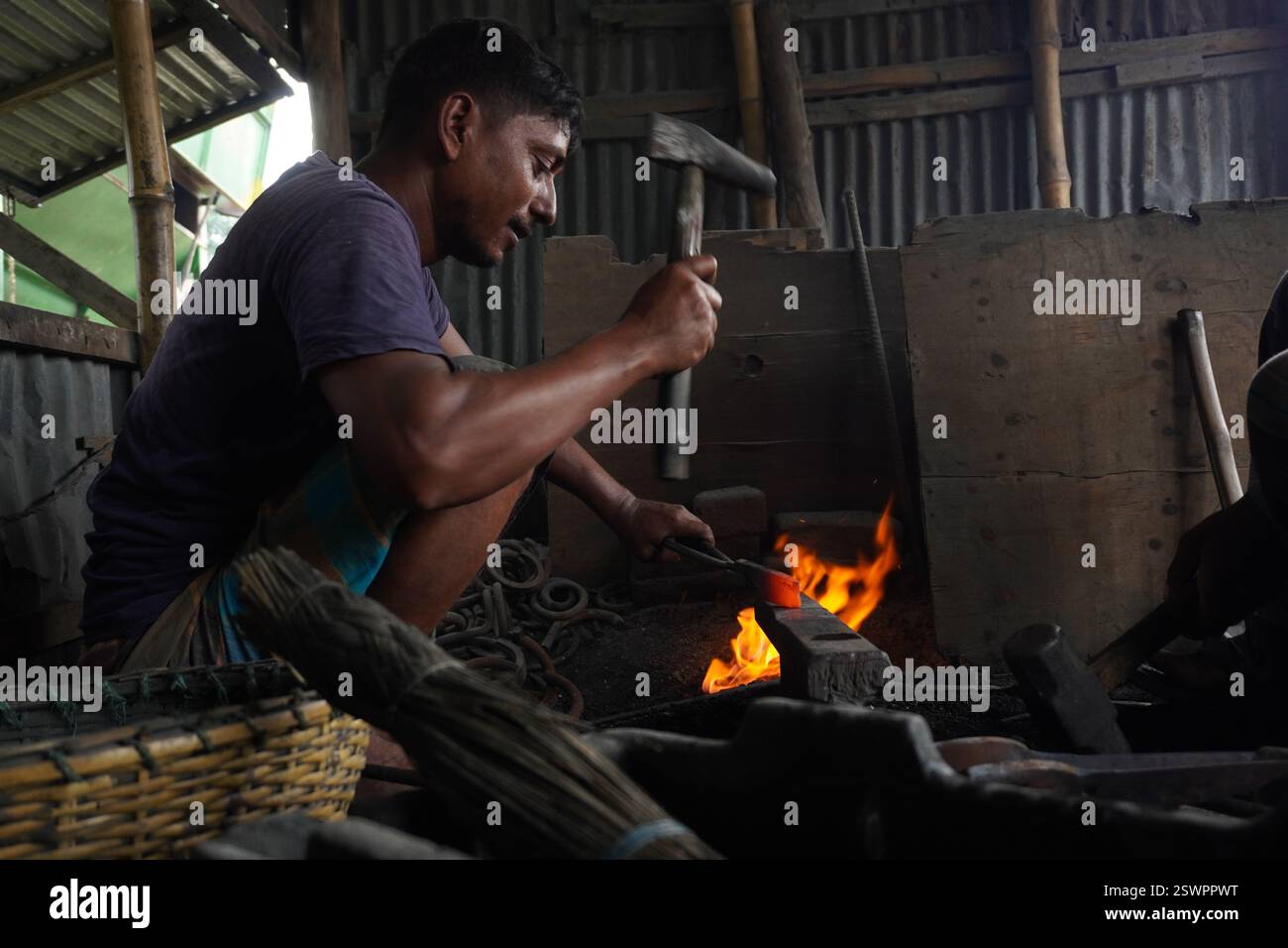 Bangladeshi craft hi-res stock photography and images - Alamy