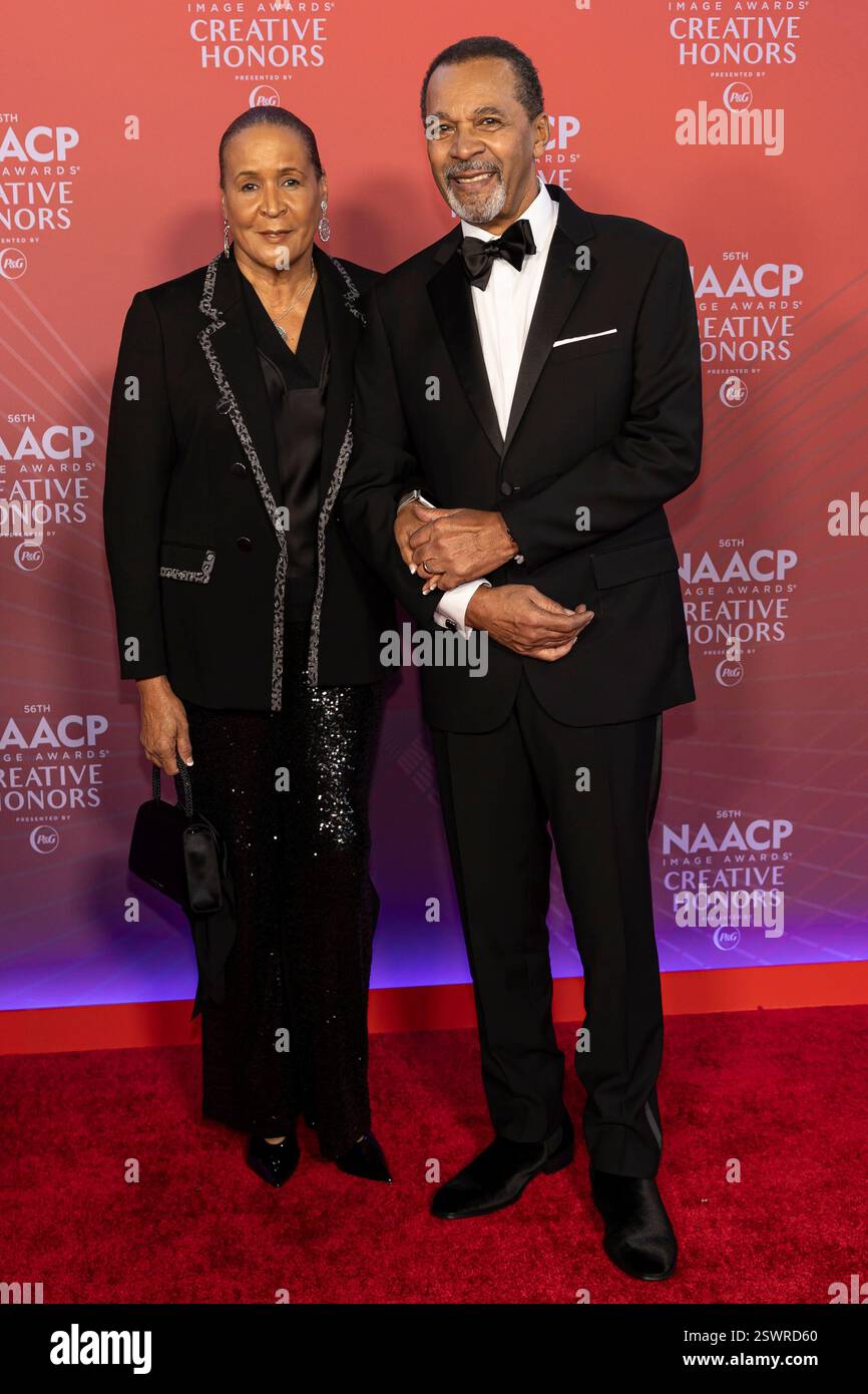 Monica Davis and Clifton Davis attend the arrivals of the “56th NAACP ...