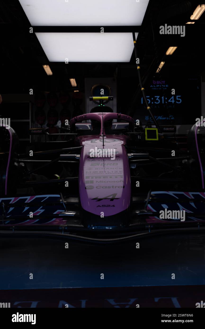 Car number 10 hi-res stock photography and images - Alamy