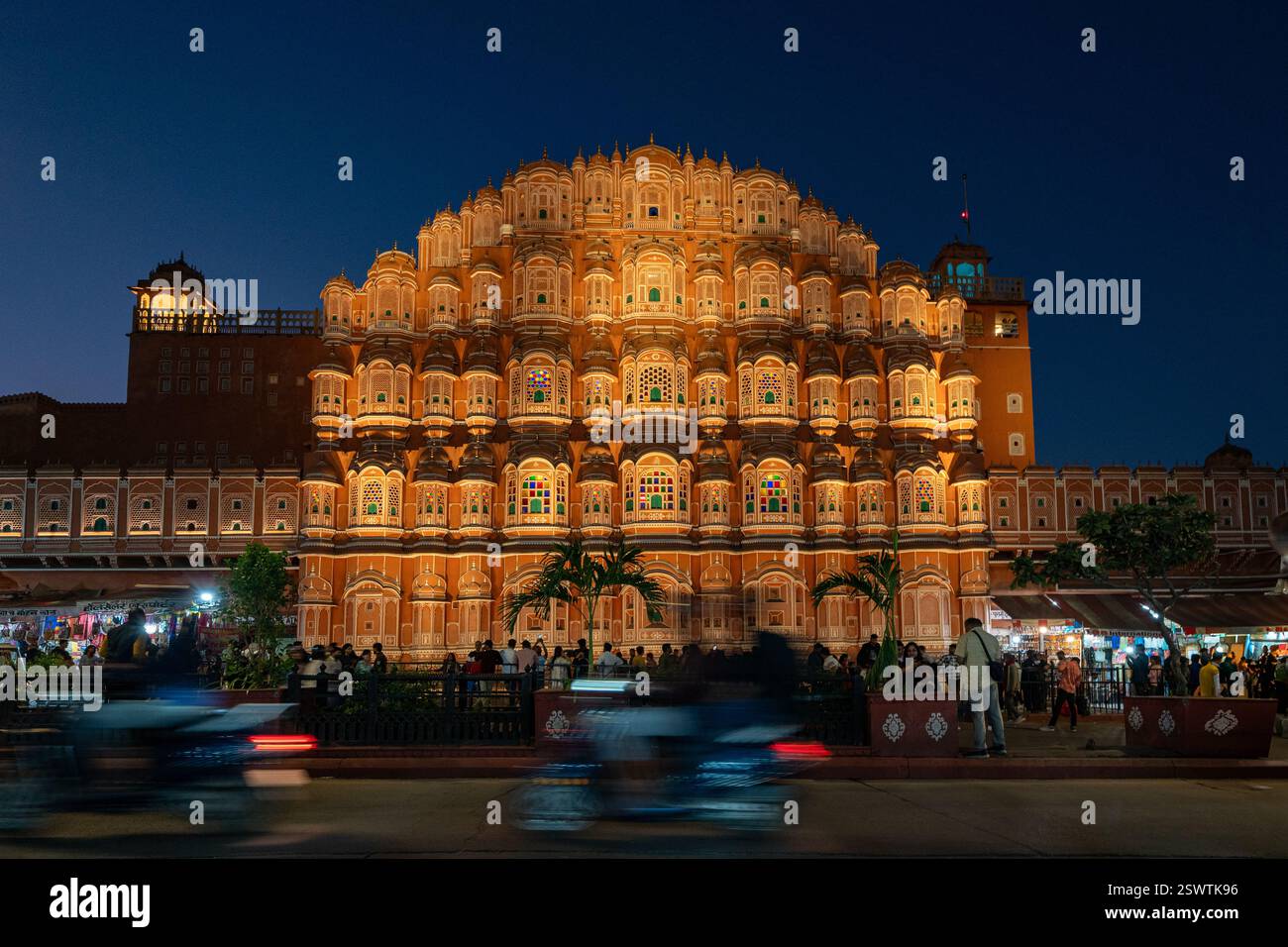 India. Rajasthan. Jaipur (The pink city). Hawa Mahal. (Palace of the ...