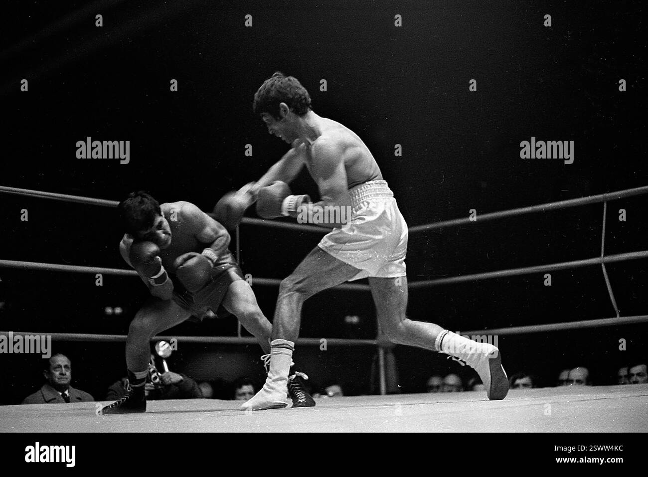 Argentine boxers Víctor Echegaray and Juan Domingo Corradi during a ...