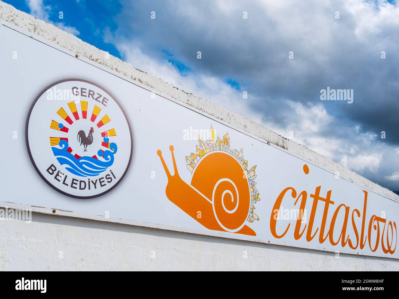 Cittaslow sign hi-res stock photography and images - Alamy