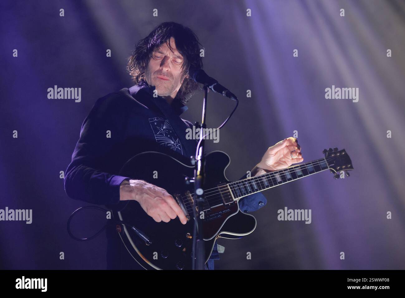 21.102.2025, The Archive, Dave Pen, im Konzert live im Tempodrom Berlin ...