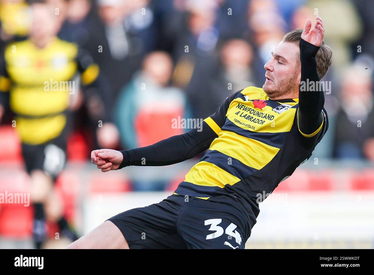 #34, Ben Whitfield of Barrow AFC in attacking action during the Sky Bet ...