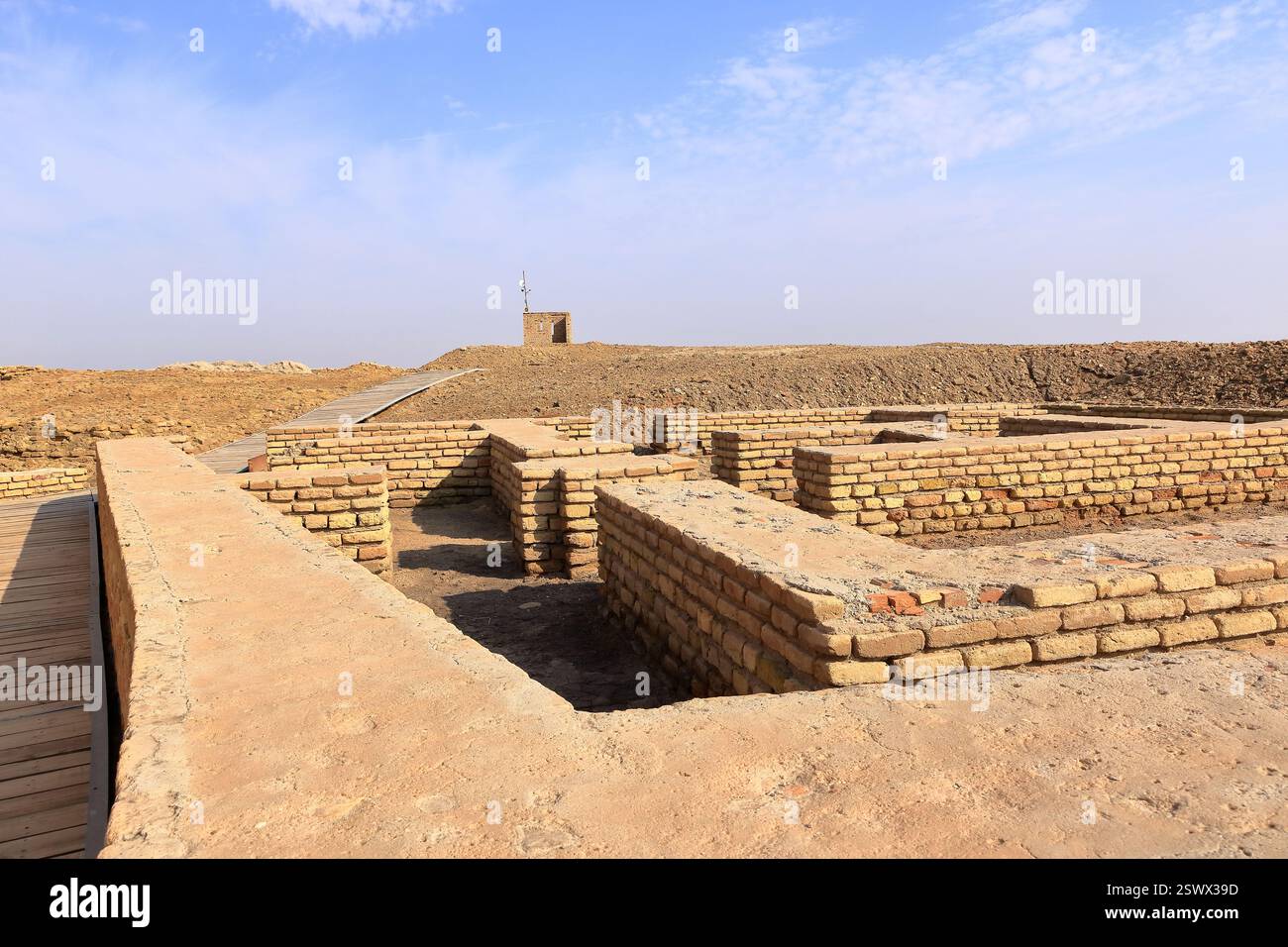 the House of the Prophet Abraham Restored ziggurat in ancient Ur ...
