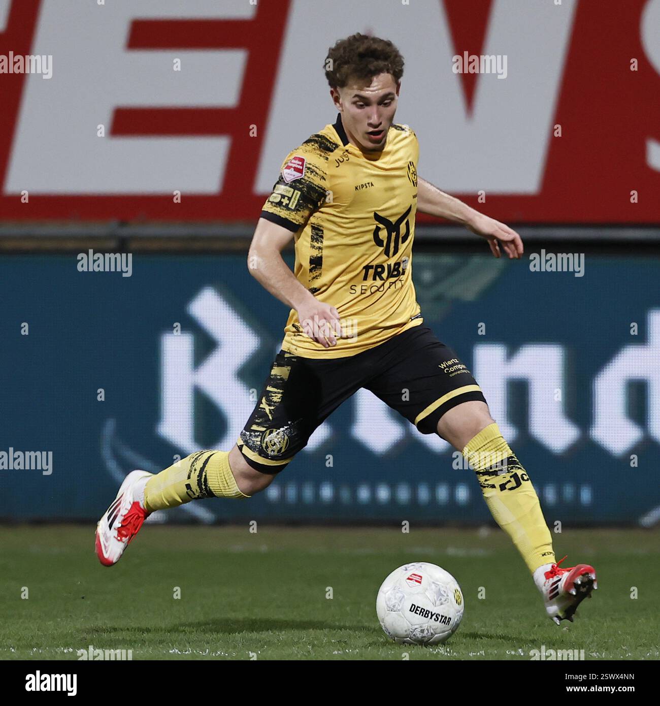 KERKRADE, Netherlands. 21st Feb, 2025. football, Dutch Keuken Kampioen ...