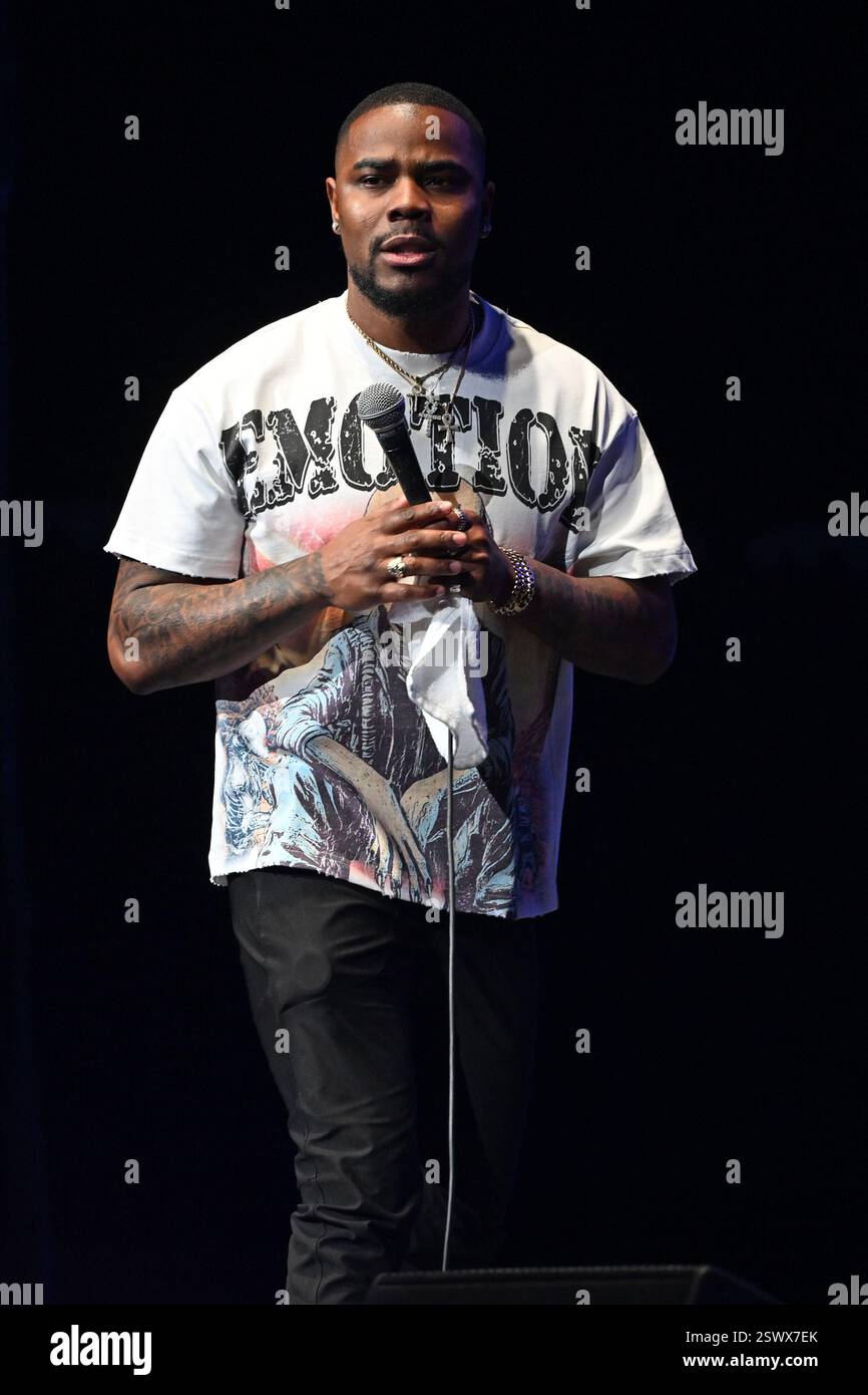 Sunrise FL, USA. 21st Feb, 2025. HaHa Davis performs during The We Them ...