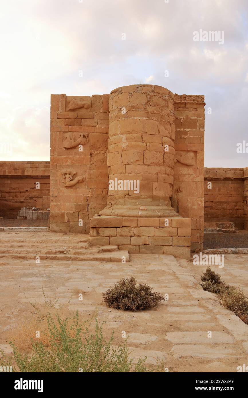 Hatra in Iraq, ancient city in Upper Mesopotamia located in present-day ...