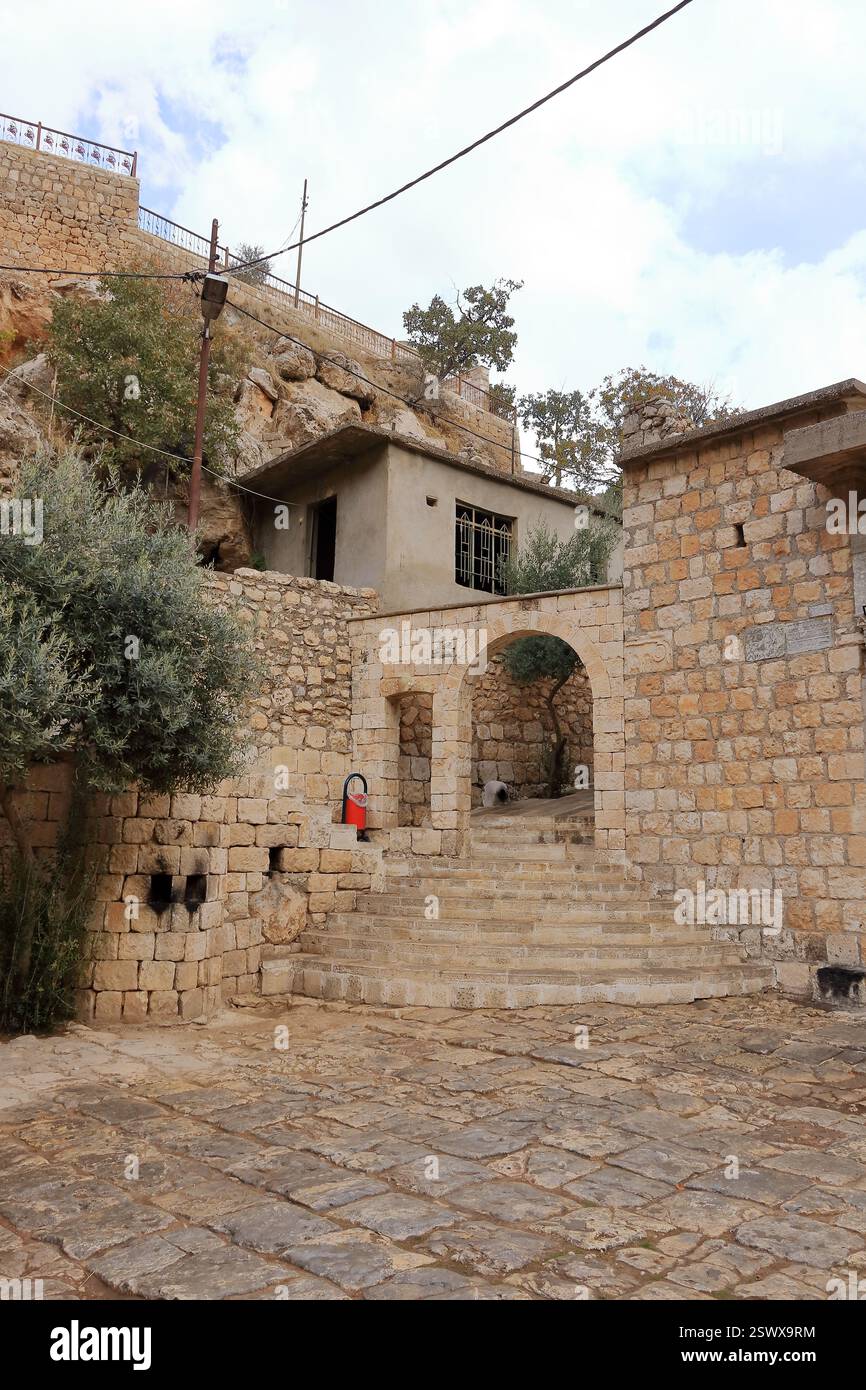 Lalish holy temple hi-res stock photography and images - Alamy