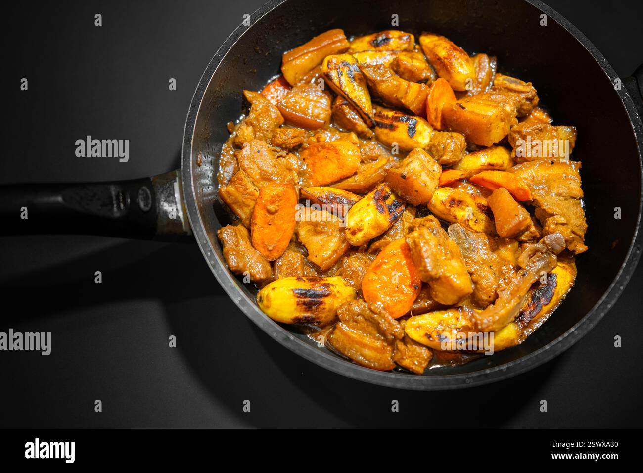 Estofado variations hi-res stock photography and images - Alamy