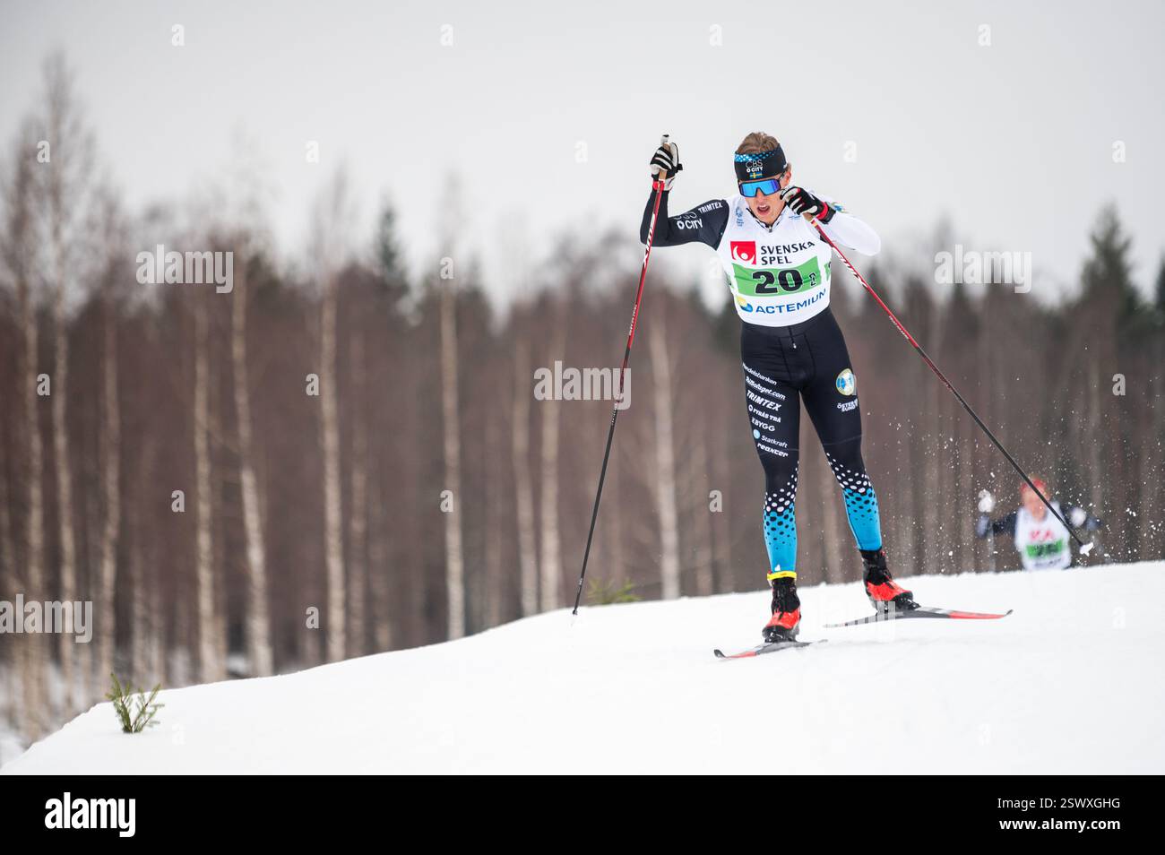250222 Axel Palm, Östersunds SK, tävlar i mixedstafett under Smart ...