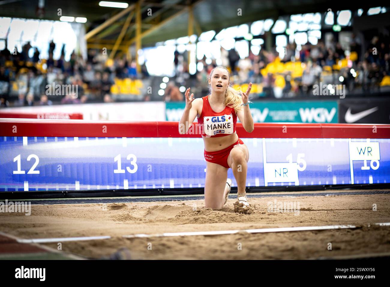 Dortmund, Deutschland. 22nd Feb, 2025. Entt?uscht: Michelle Manke (LG ...