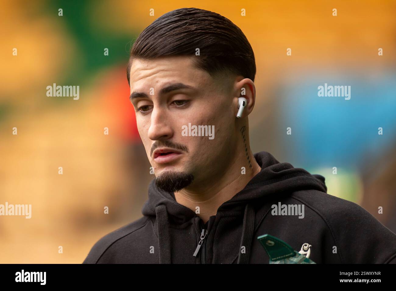 Borja Sainz of Norwich City arrives before the Sky Bet Championship ...