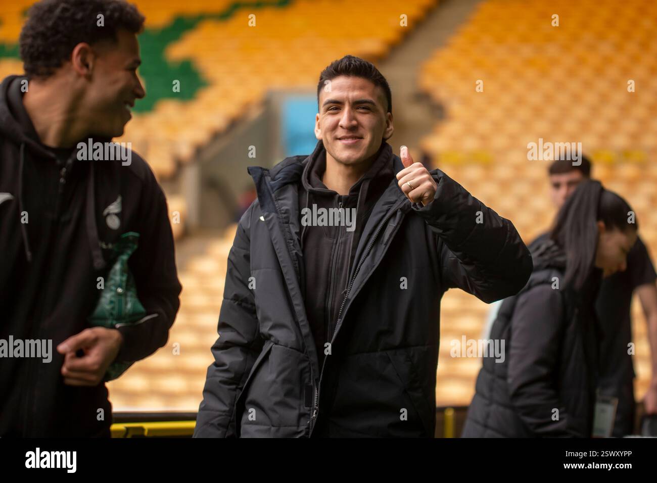 Marcelino Núñez of Norwich City arrives before the Sky Bet Championship ...