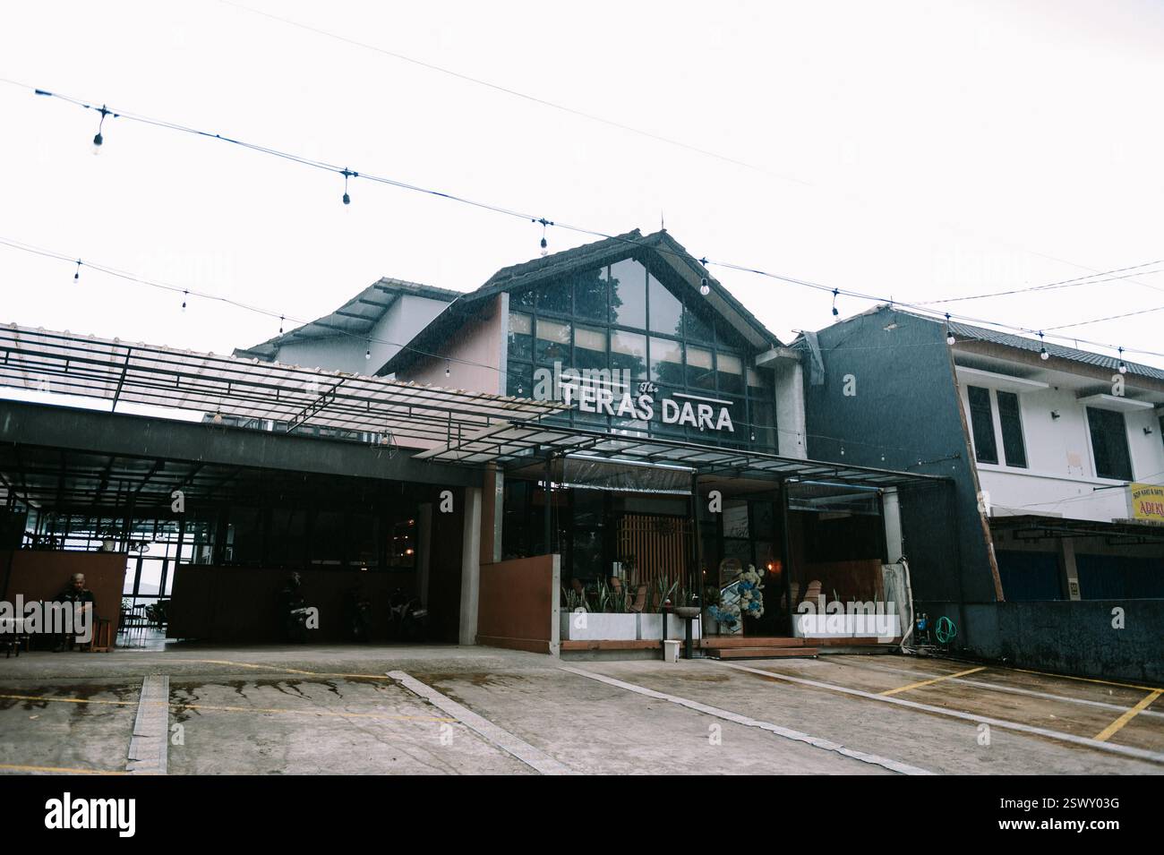 Dara restaurant hi-res stock photography and images - Alamy