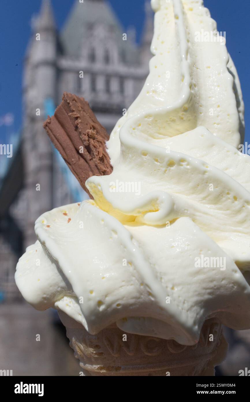 Ice cream cone with vanilla and chocolate, Tower Bridge, London ...
