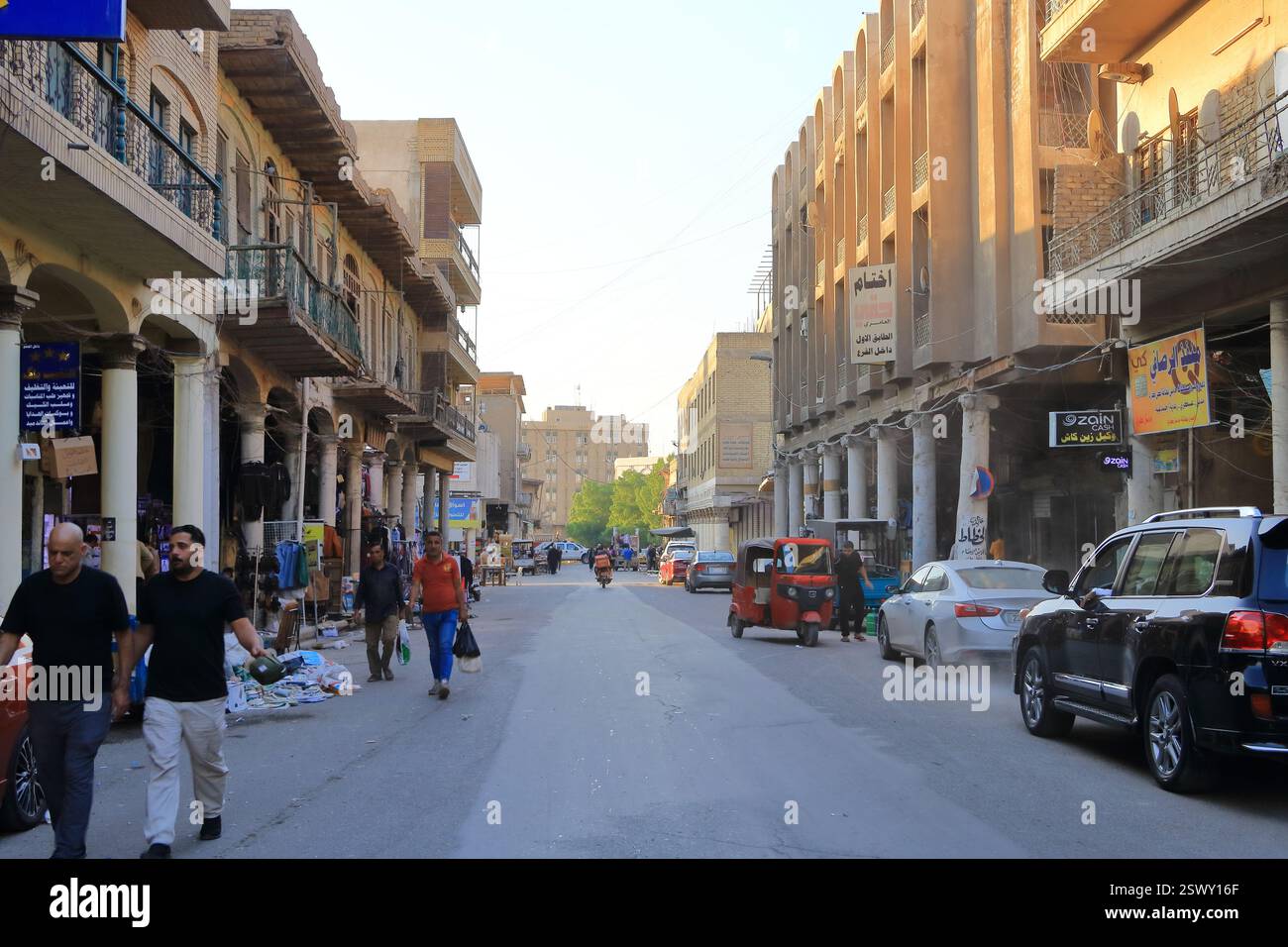 Baghdad, Bagdad in Iraq - November 15 2024: every day life with cars on ...