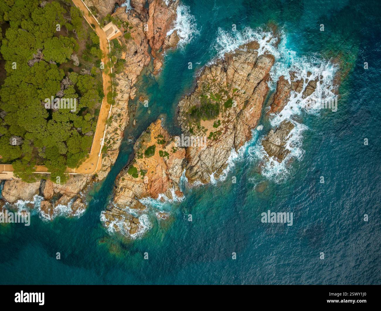 Ola de agua y playa hi-res stock photography and images - Alamy