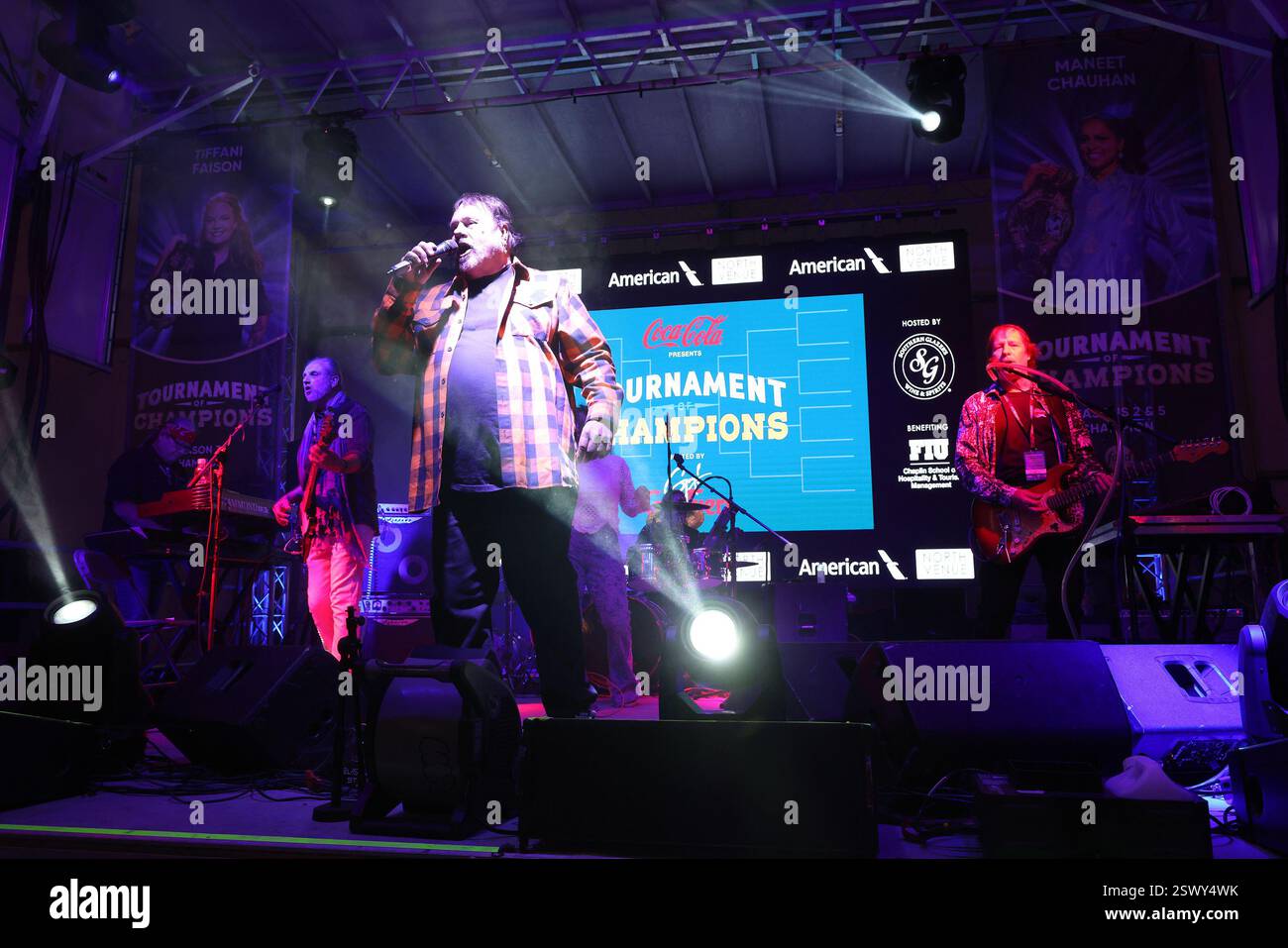 MIAMI BEACH, FL - FEBRUARY 21: Harry Wayne Casey of KC and the Sunshine ...